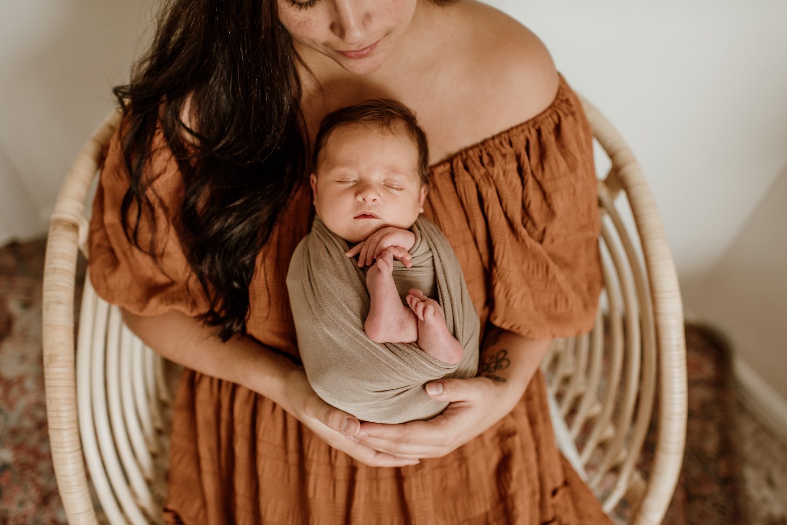 What to Expect During a Lifestyle Studio Newborn Session - angela-k ...