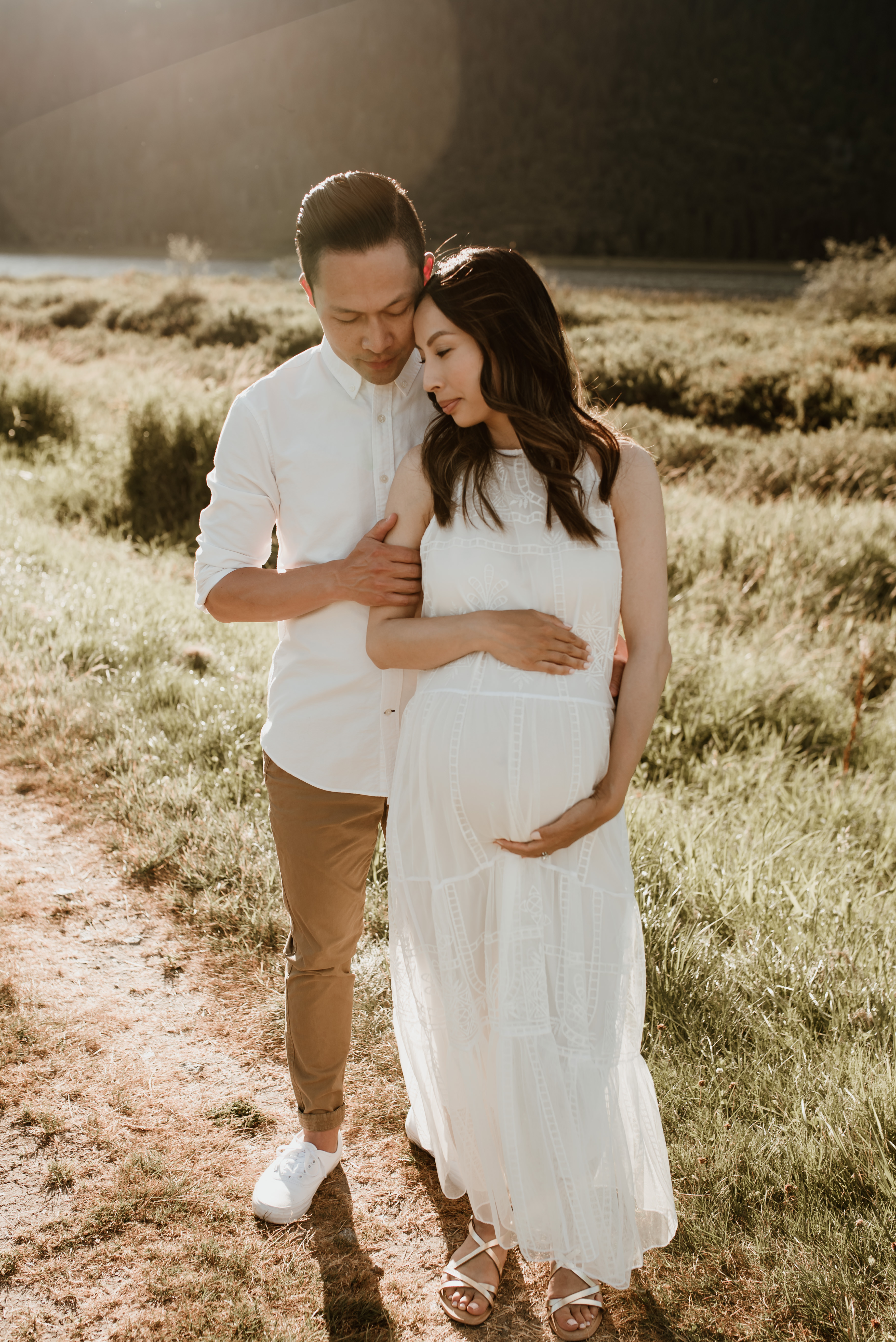 Yu Maternity Session | Pitt Lake Maternity - angela-k-photography.ca