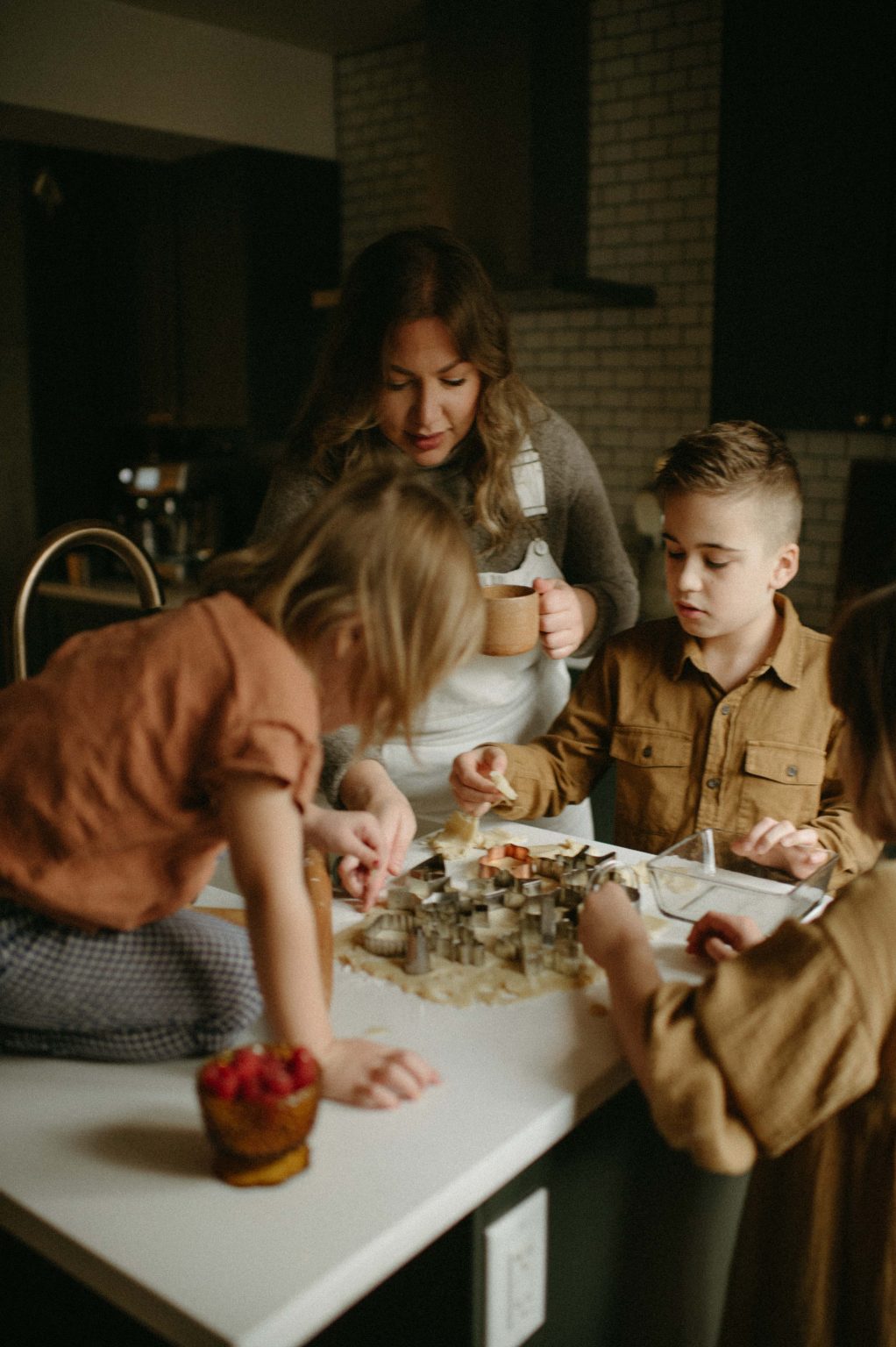 In-home Family Photography Session - angela-k-photography.ca